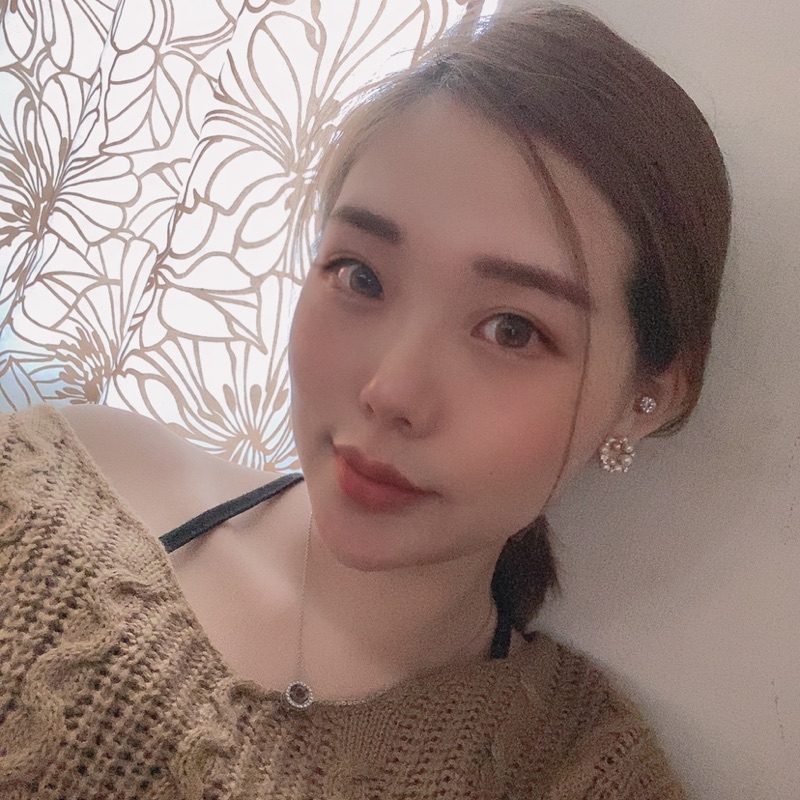 Elisa, 線上商店 | 蝦皮購物